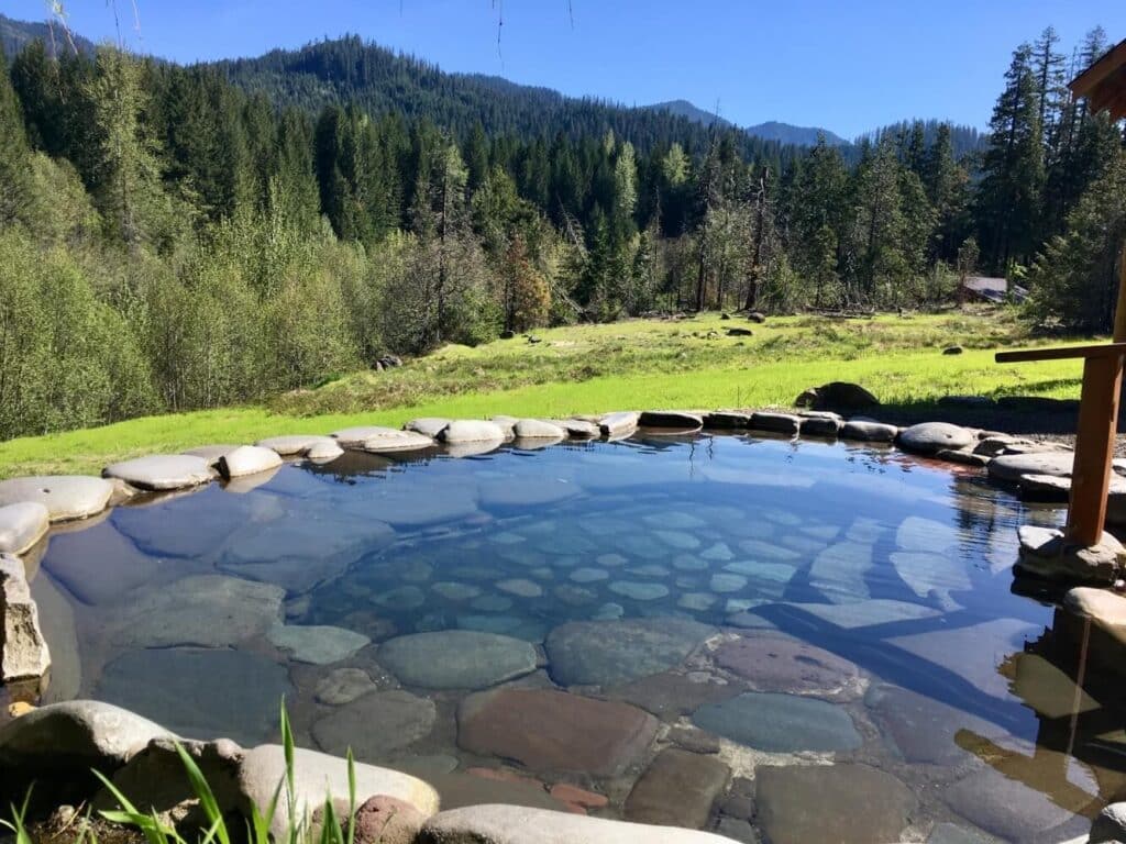 INO Twilight Yoga Retreat - Breitenbush Hot Springs, Oregon